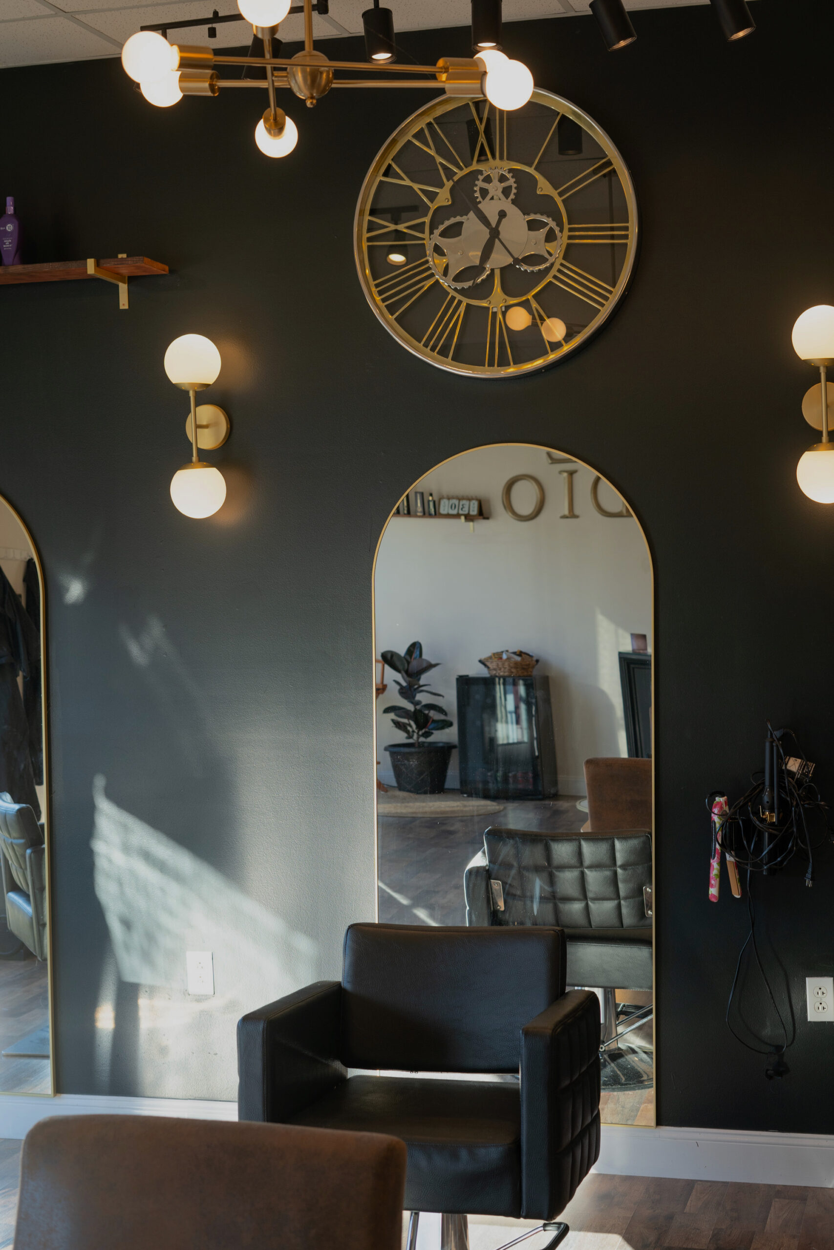 The Mane Studio – A Salon in Downtown Mechanicsburg